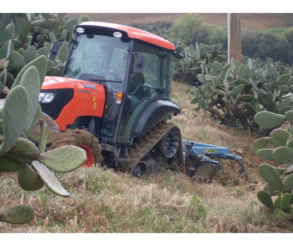 Trattore M8540 Power Krawler - Vigneto-Frutteto